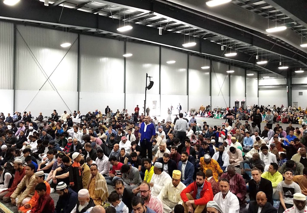 Canadian Muslims Celebrate 'Eid with prayers and festivities