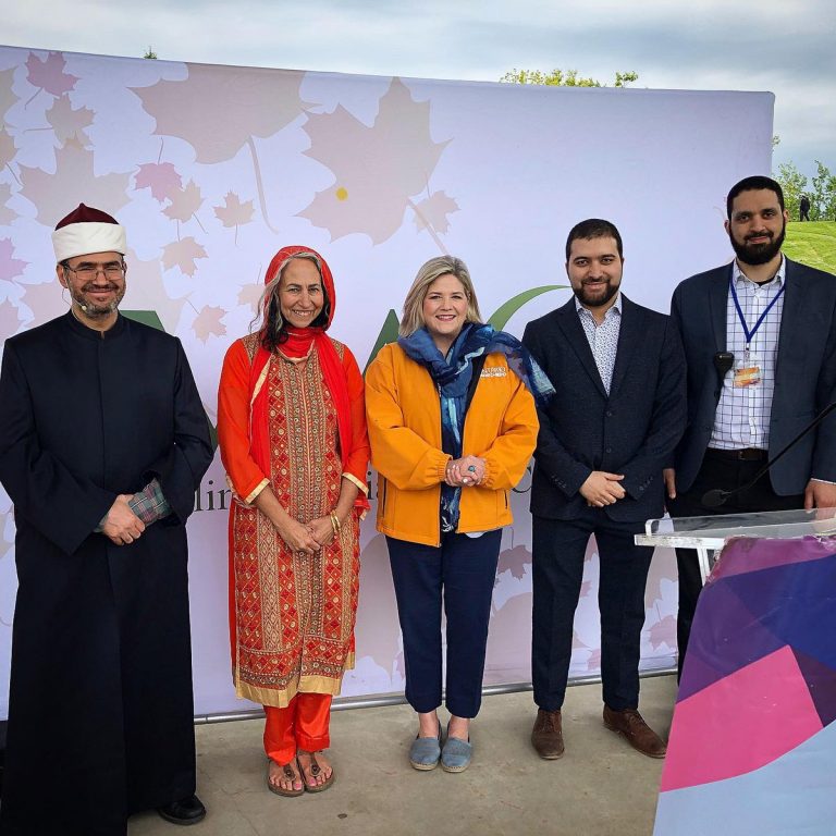 Canadian Muslims Celebrate 'Eid with prayers and festivities